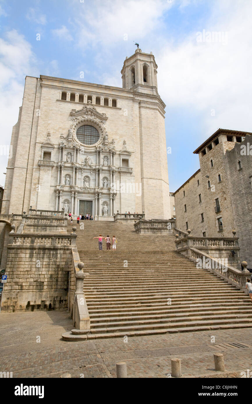 Girona cathedral catalonia hi-res stock photography and images - Alamy