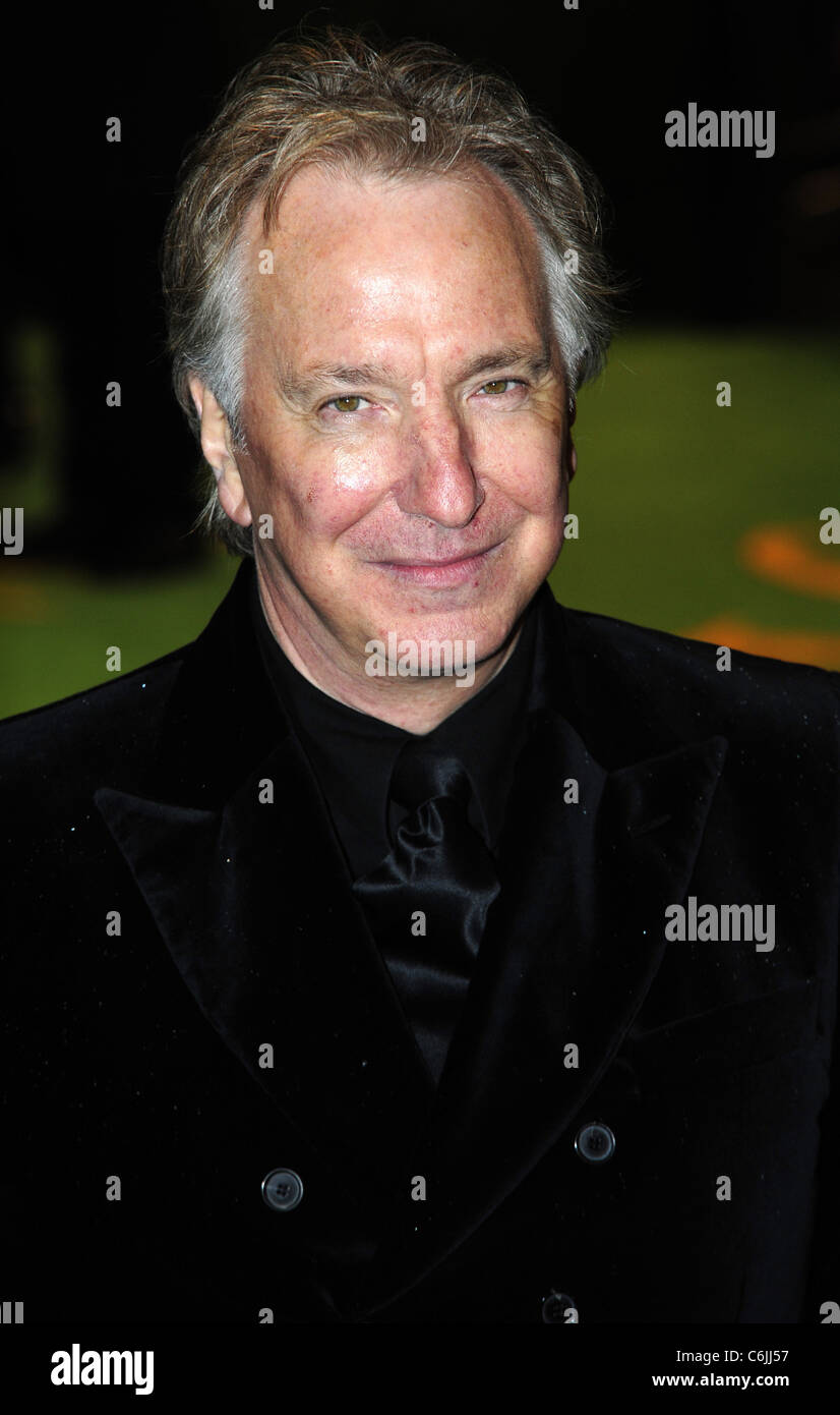 Alan Rickman 'Alice in Wonderland' UK premiere held at the Odeon ...