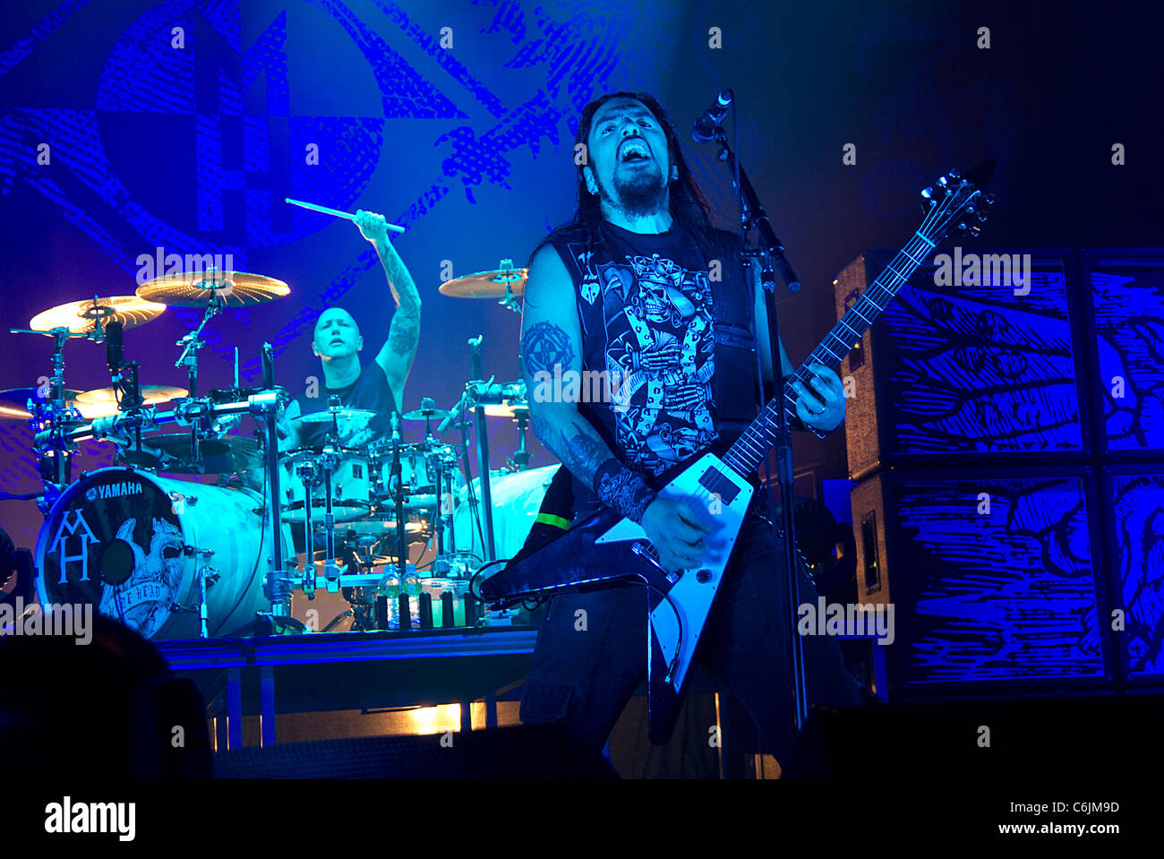 Heavy Metal band Machine Head performing on stage at the Manchester ...