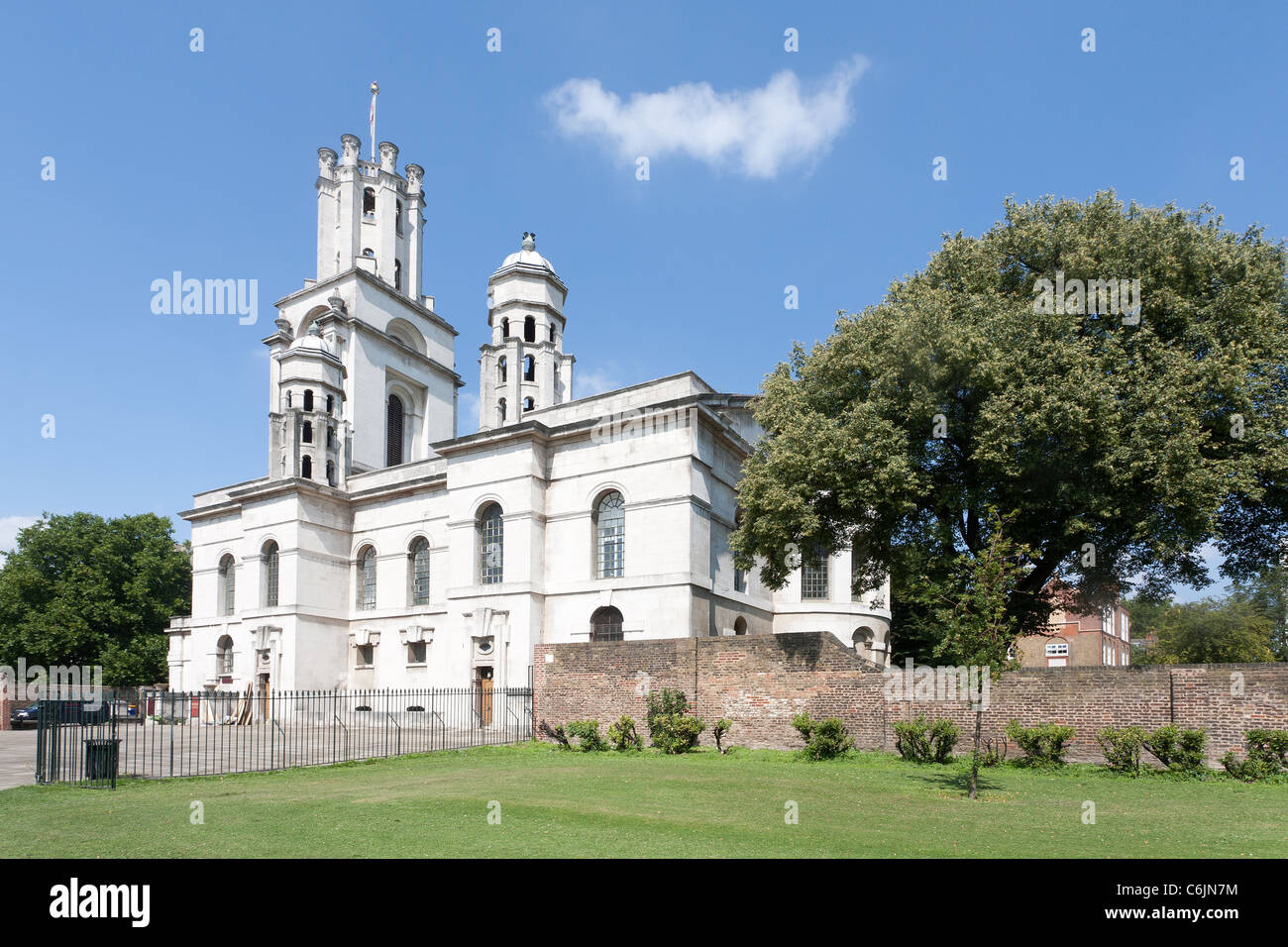 St George Church East London Stock Photos & St George Church East ...
