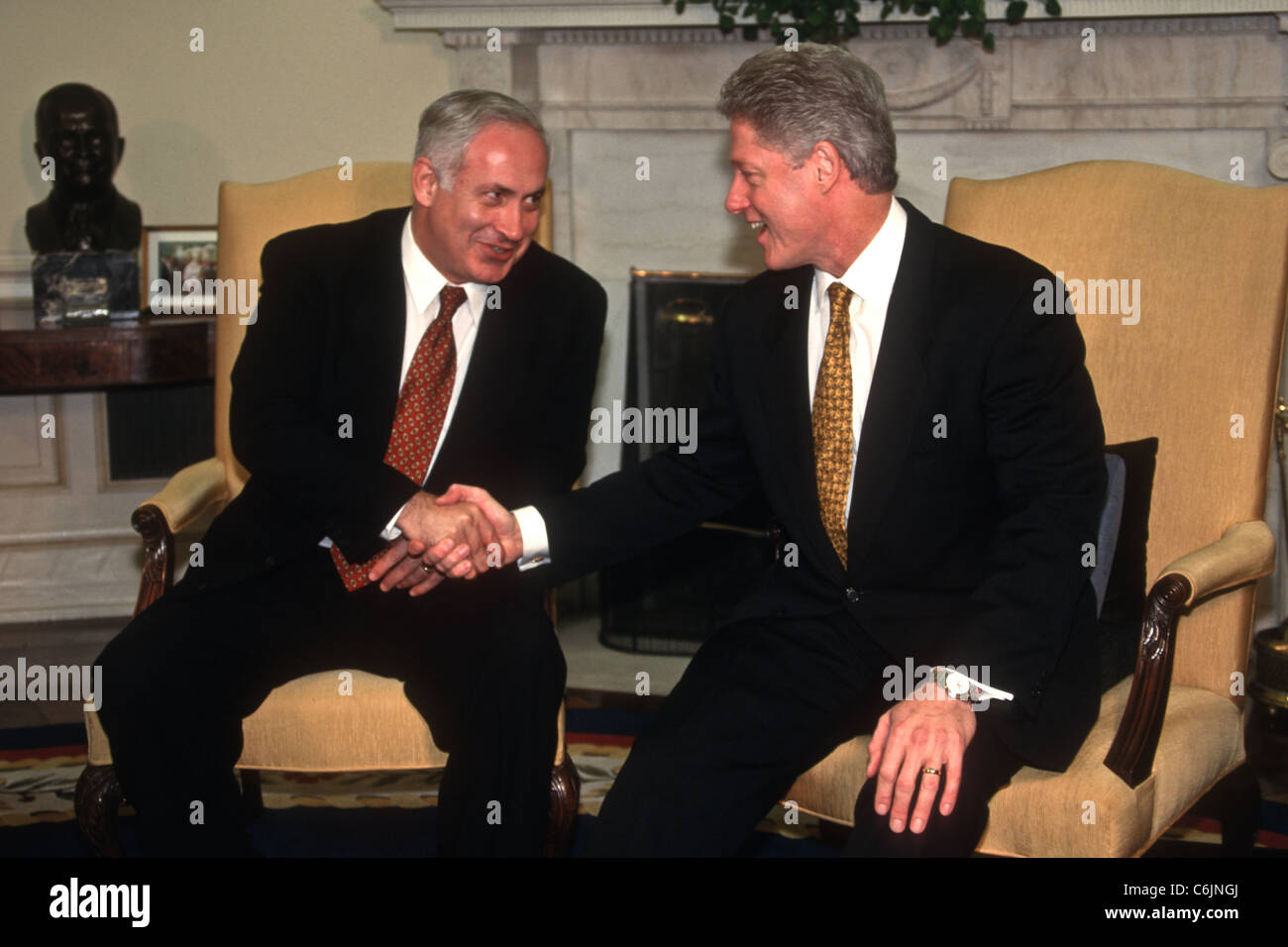 President Bill Clinton meets with Israeli Prime Minister Benjamin ...