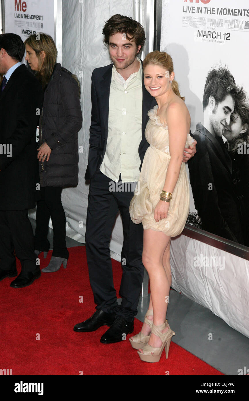 Robert Pattinson and Emilie de Ravin New York premiere of 'Remember Me ...