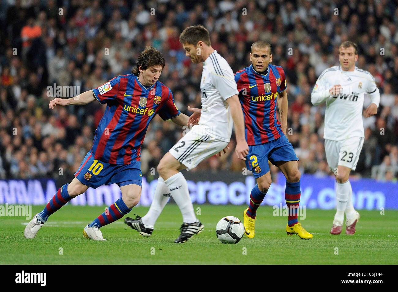 Barcelona beats Real Madrid 2 - 0 during the 'El Clasico' Spanish ...