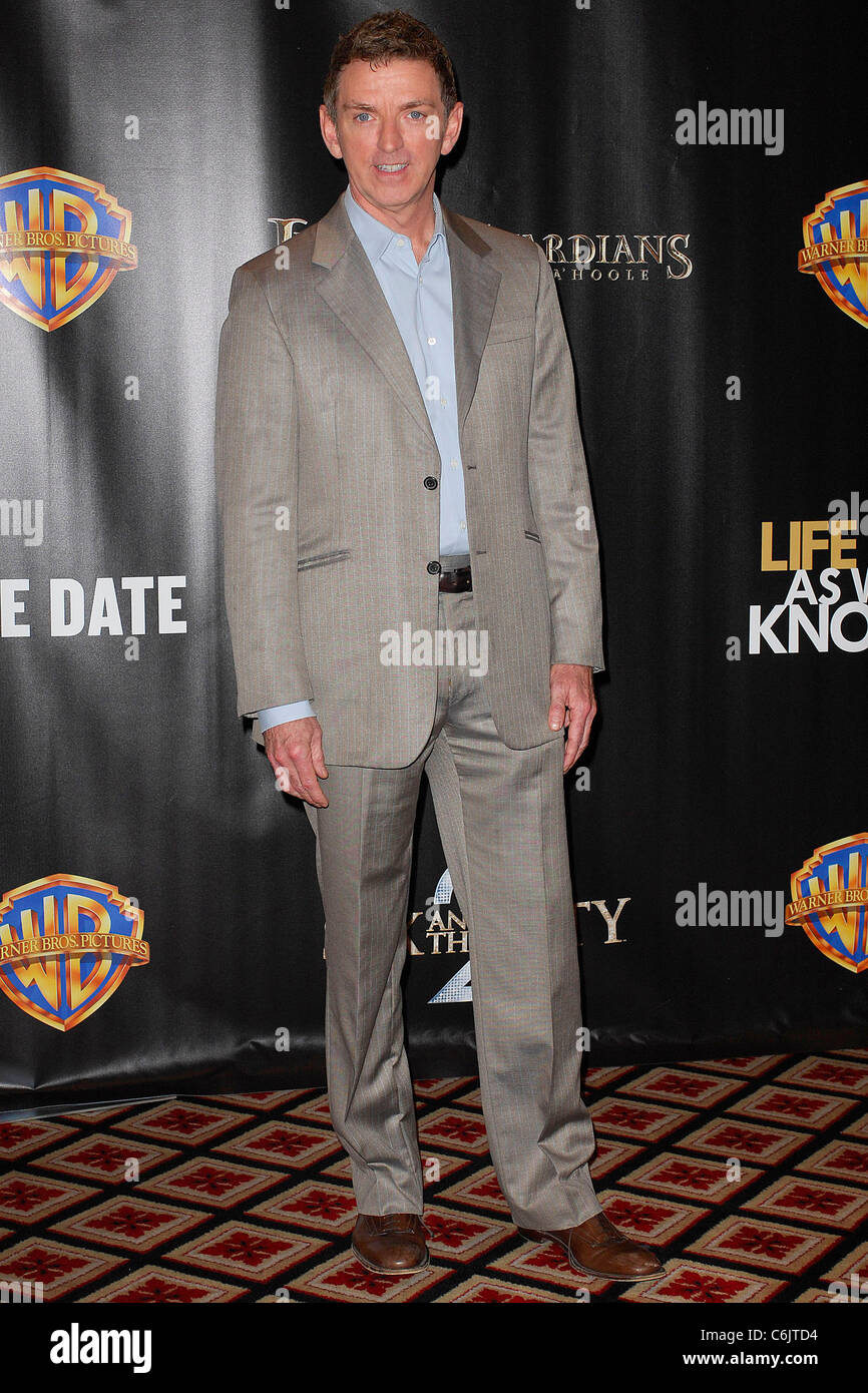 Michael patrick king hi-res stock photography and images - Alamy