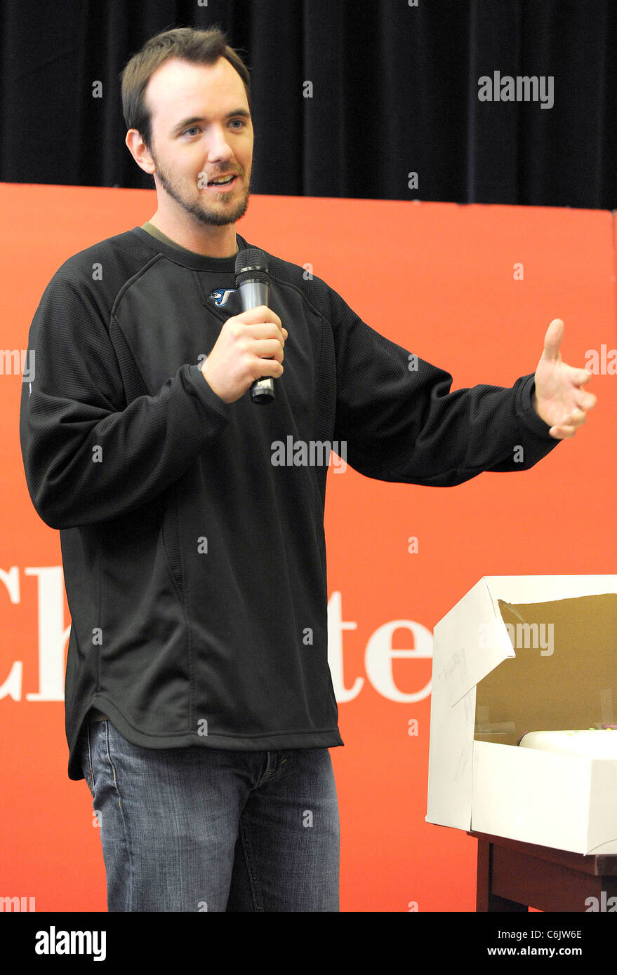 Mlb pitcher dirk von hayhurst of the toronto bluejays hi-res stock ...