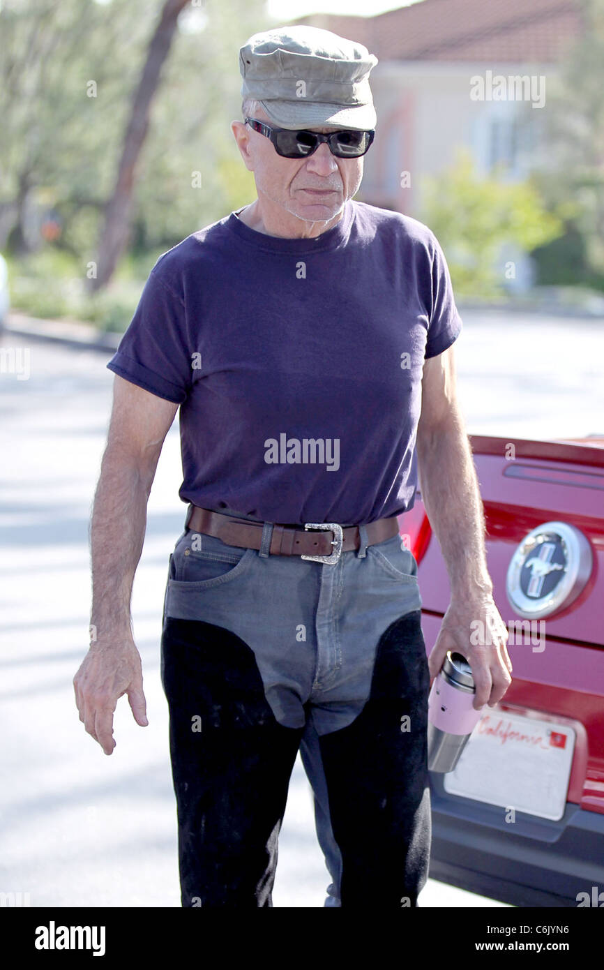 Robert Blake leaving Starbucks wearing black leather motorcycle-riding ...