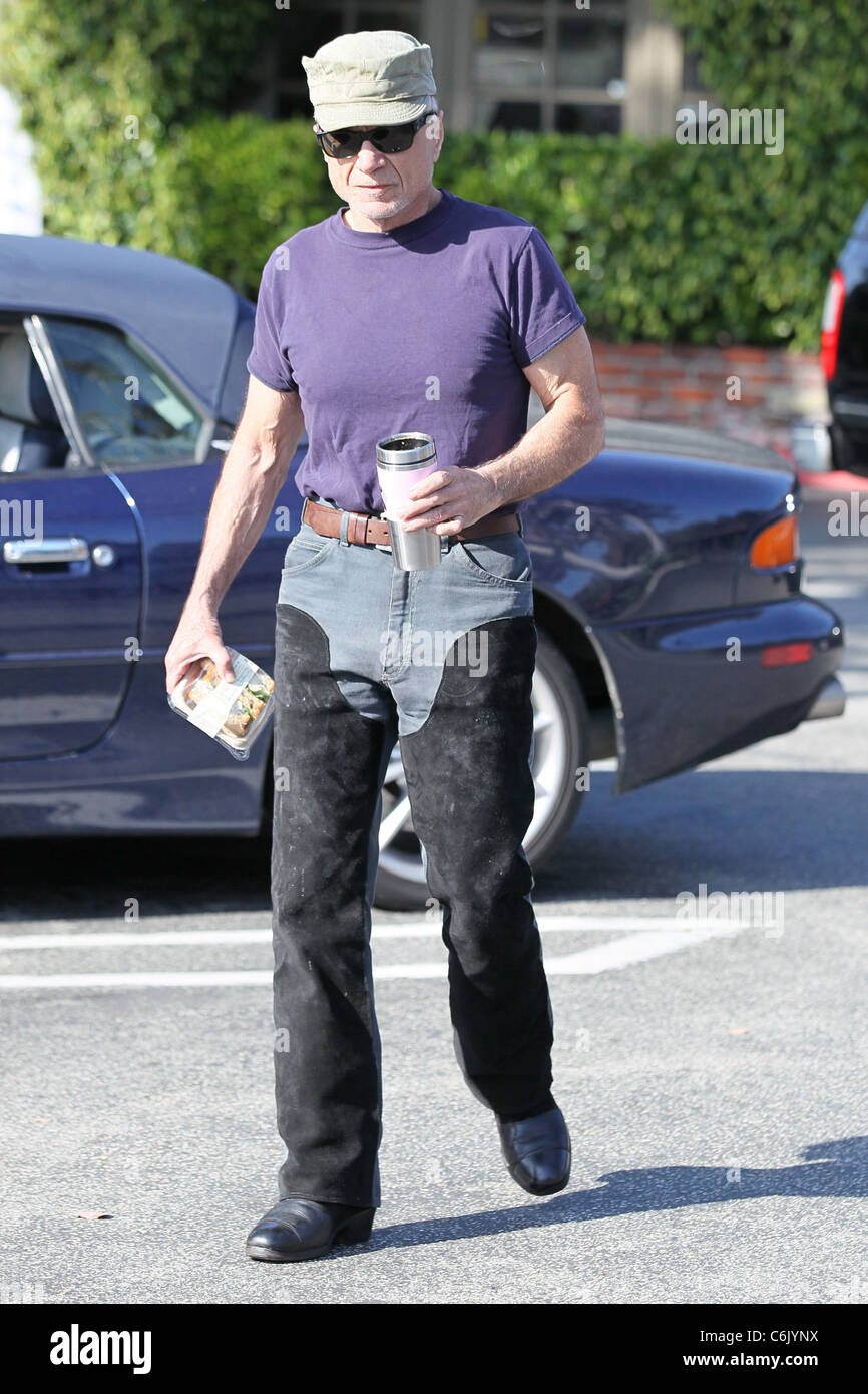 Robert Blake leaving Starbucks wearing black leather motorcycle-riding ...