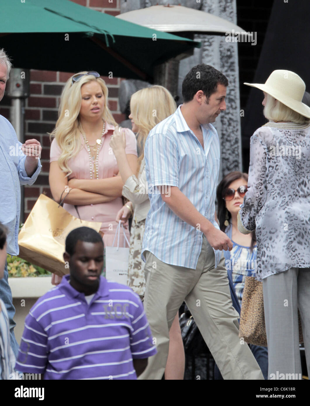 Actor Adam Sandler filming his new movie 'Just Go With It' on Rodeo ...