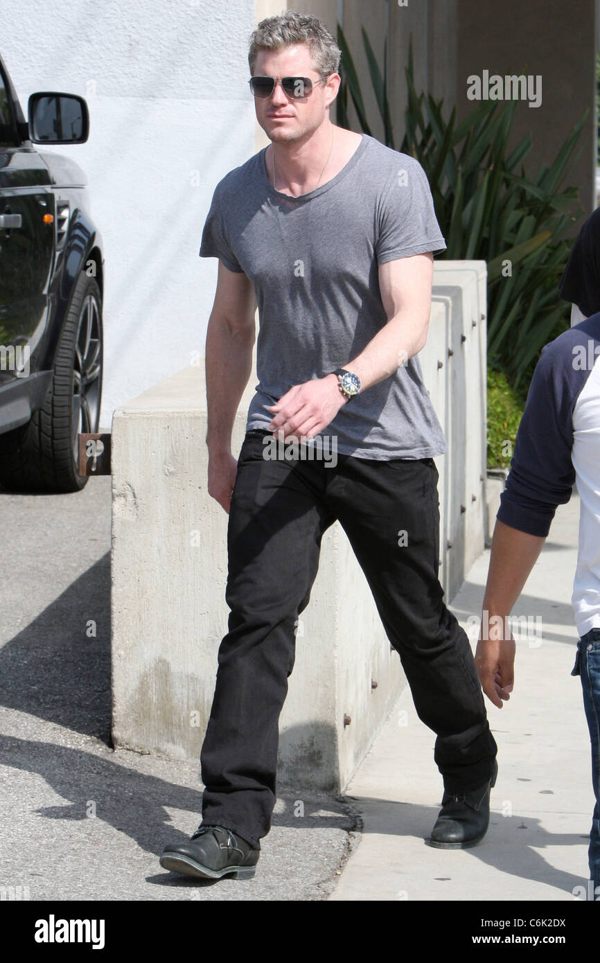 Eric Dane returning to his car while out with a friend in West ...