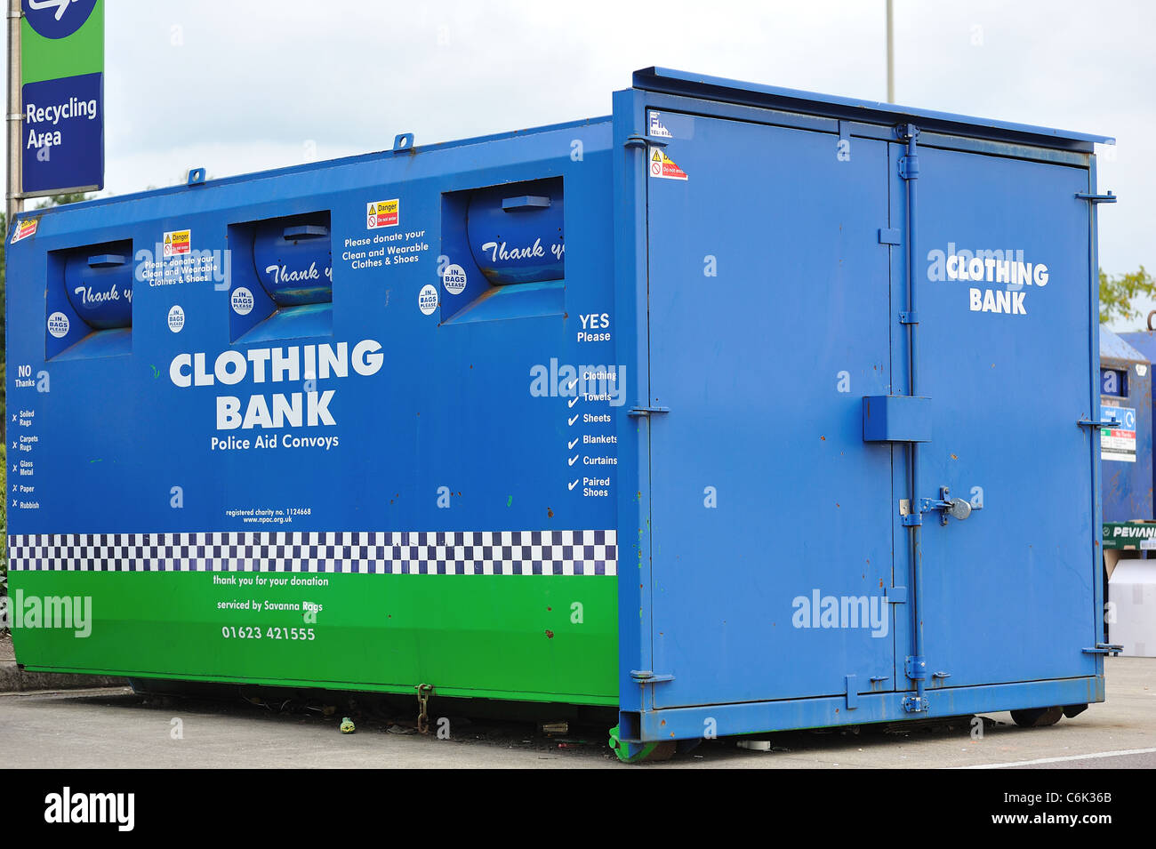 Clothing Bank Recycling Stock Photos & Clothing Bank Recycling Stock ...