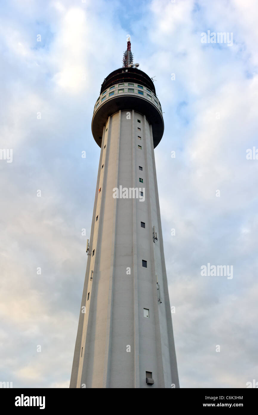 Tv Mast High Resolution Stock Photography and Images - Alamy