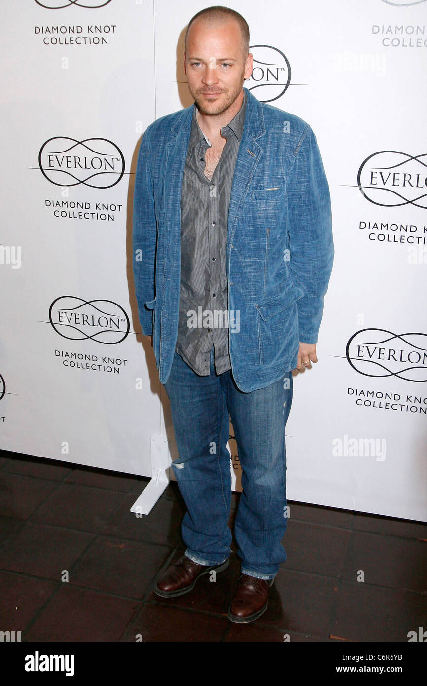 Peter Sarsgaard The Everlon Diamond Knot Collection host a celebrity ...