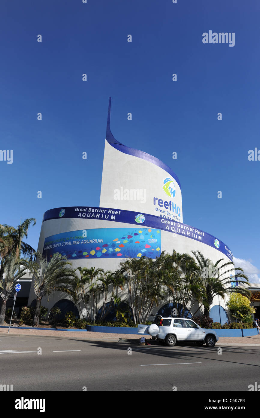 Reef HQ, Flinders Street, Townsville, Queensland, Australia Stock Photo ...