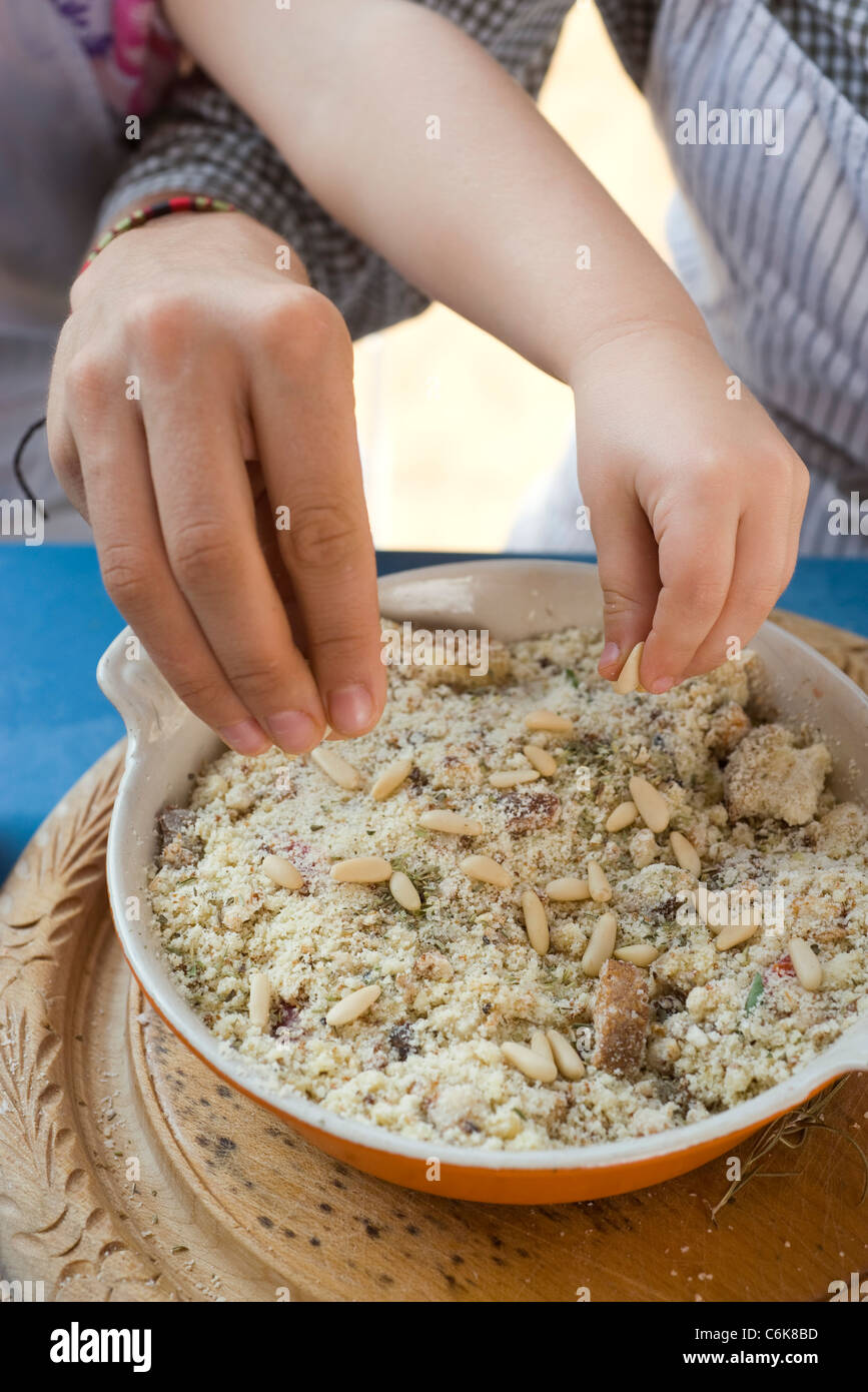 Tomato and herb crumble Stock Photo - Alamy