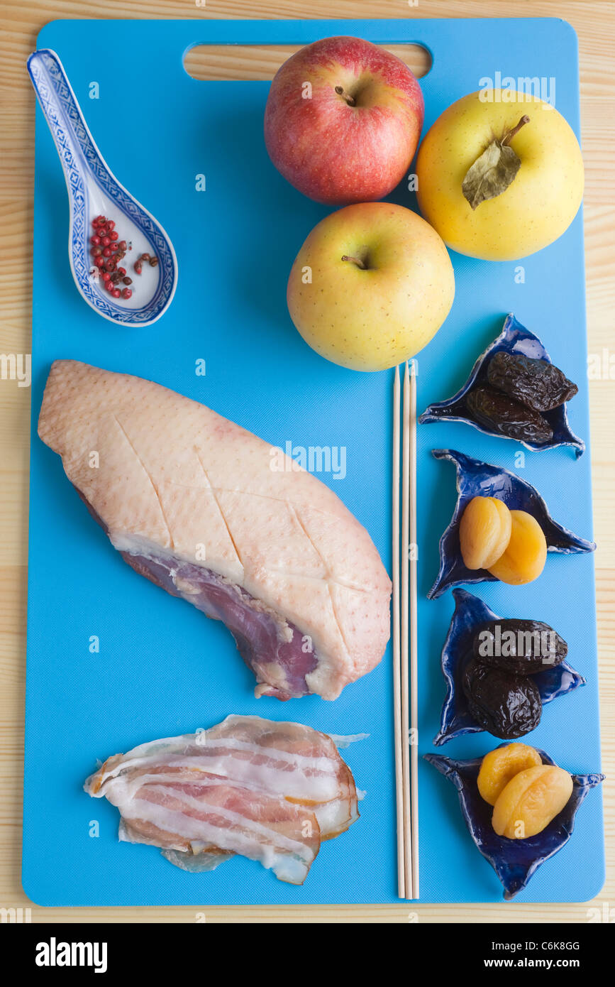 Duck and fruit skewers Stock Photo - Alamy
