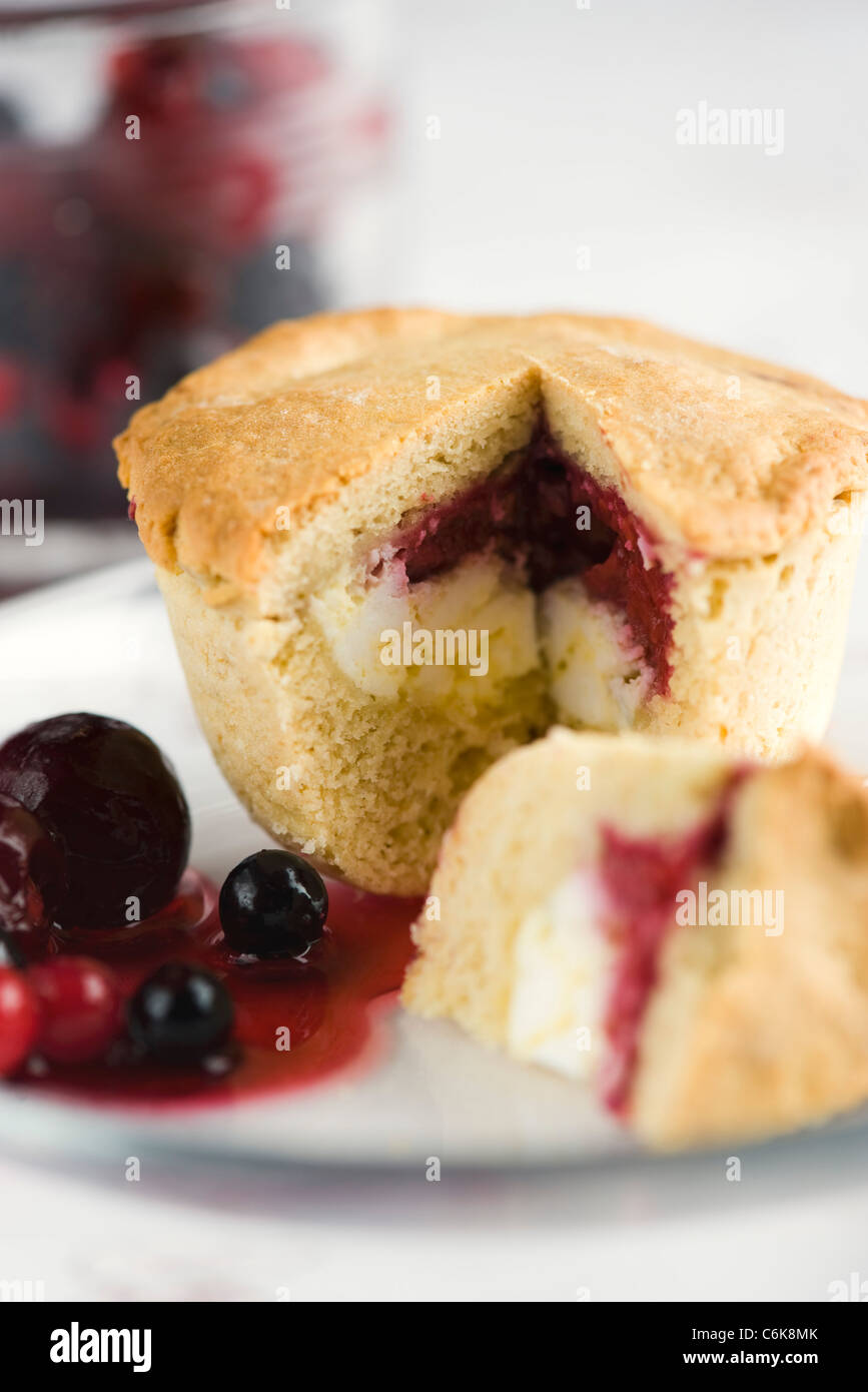 Berry shortbread delights Stock Photo - Alamy