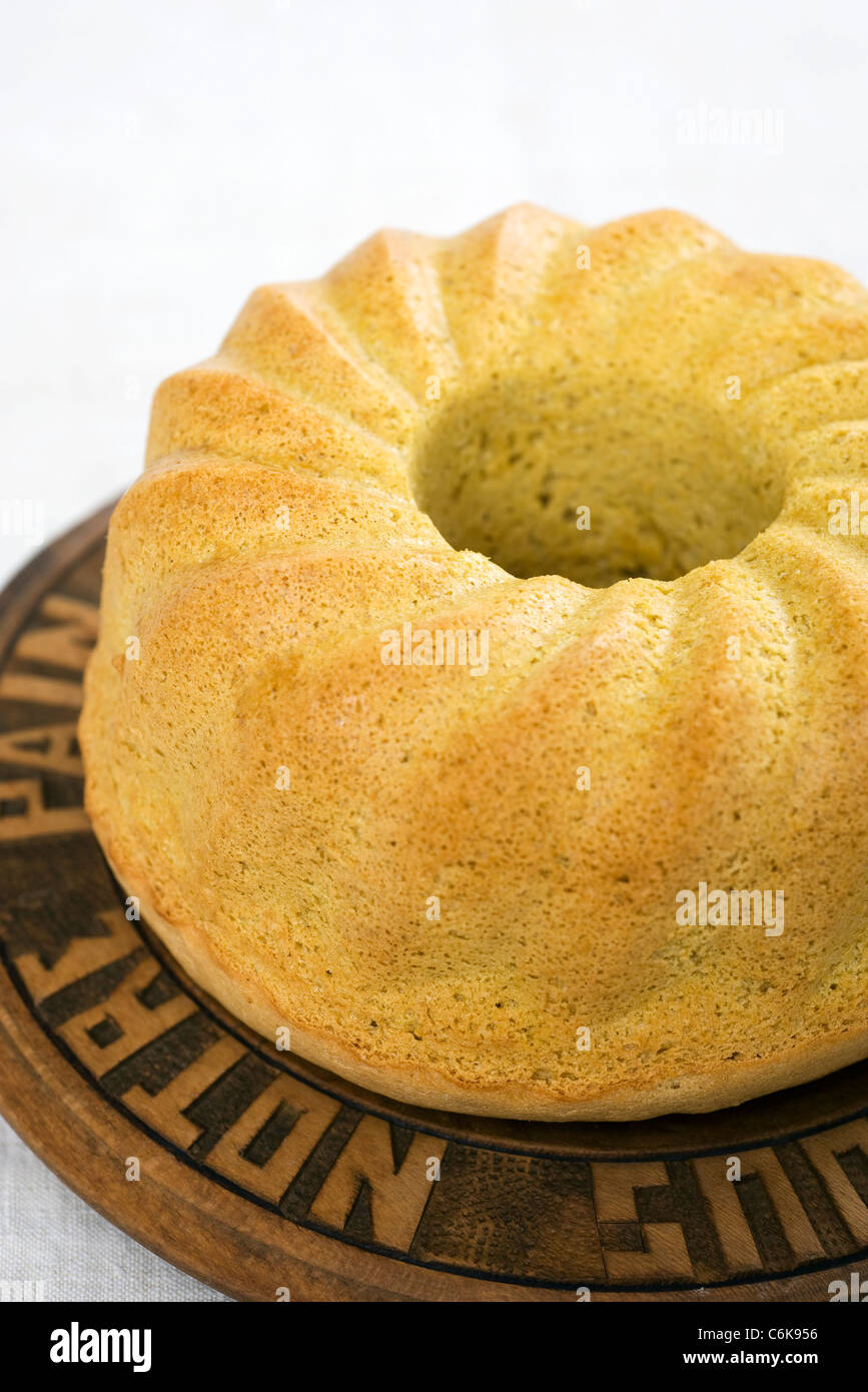 Savoy sponge hi-res stock photography and images - Alamy