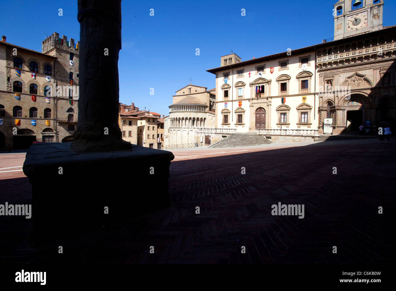 Piazza Grande or Piazza Vasari, main square in Arezzo, Tuscany, Italy Stock Photo - Alamy