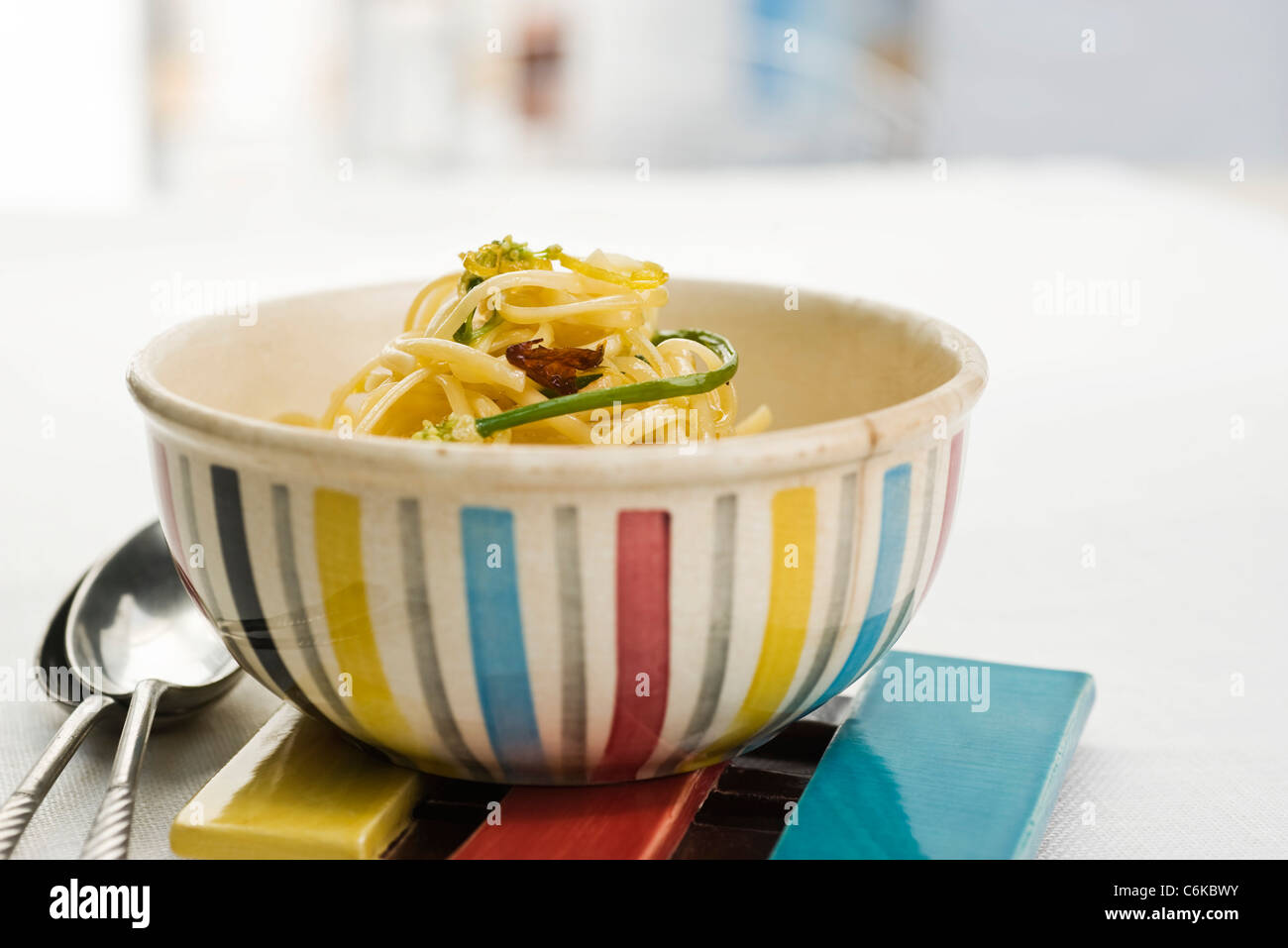 Linguinis hi-res stock photography and images - Alamy