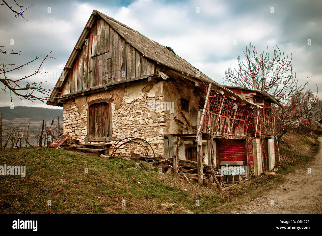 Old lodge hi-res stock photography and images - Alamy