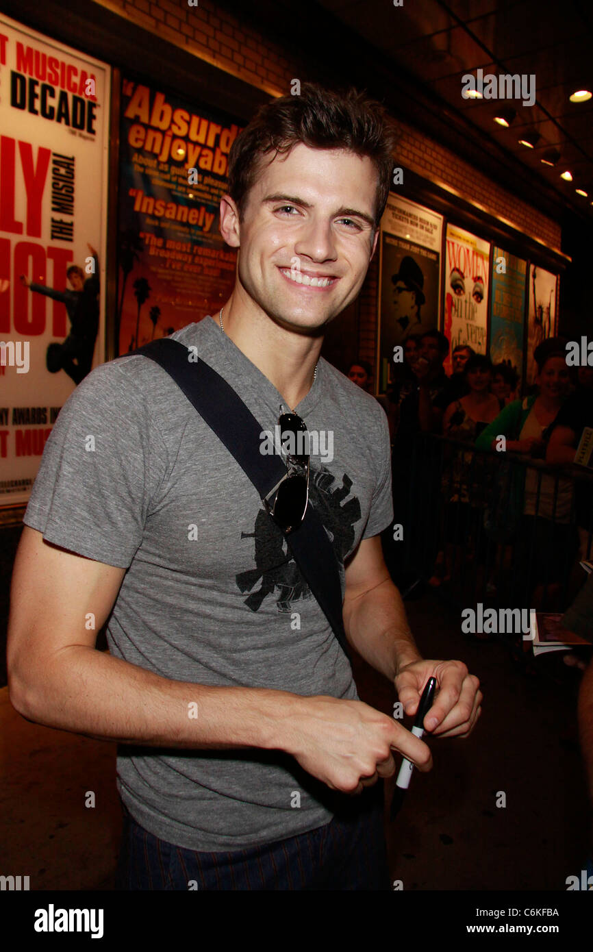 Kyle Dean Massey Hart Of Dixie