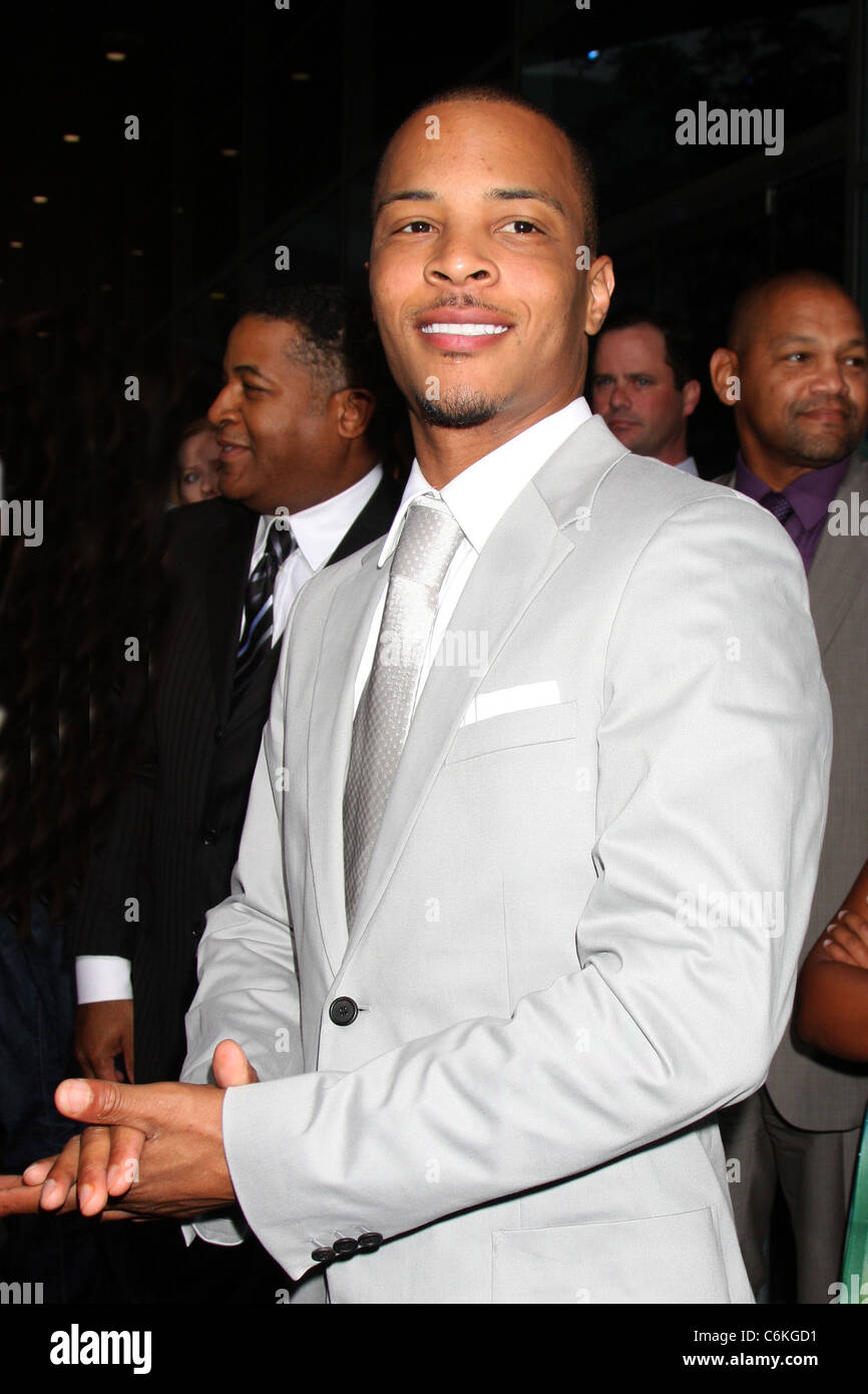 Rapper T.I Los Angeles Premiere of 'Takers' at the Arclight Cinemas ...
