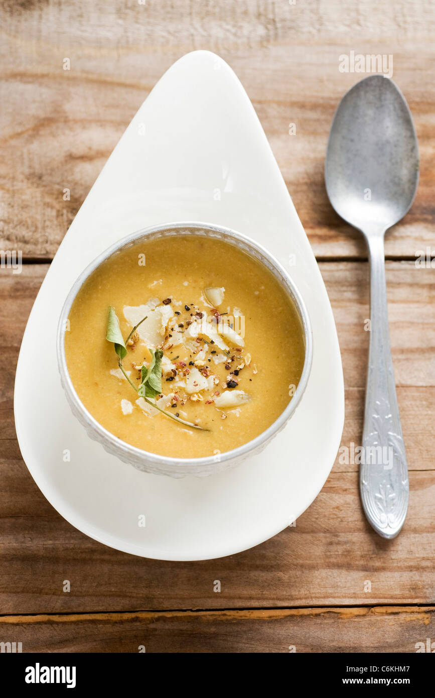 Chick pea soup Stock Photo - Alamy