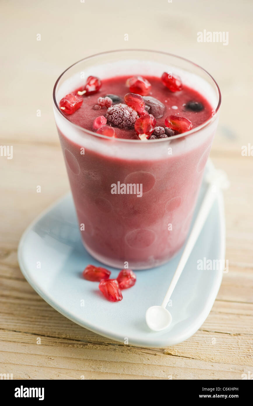 Plain yogurt with berries hi-res stock photography and images - Alamy