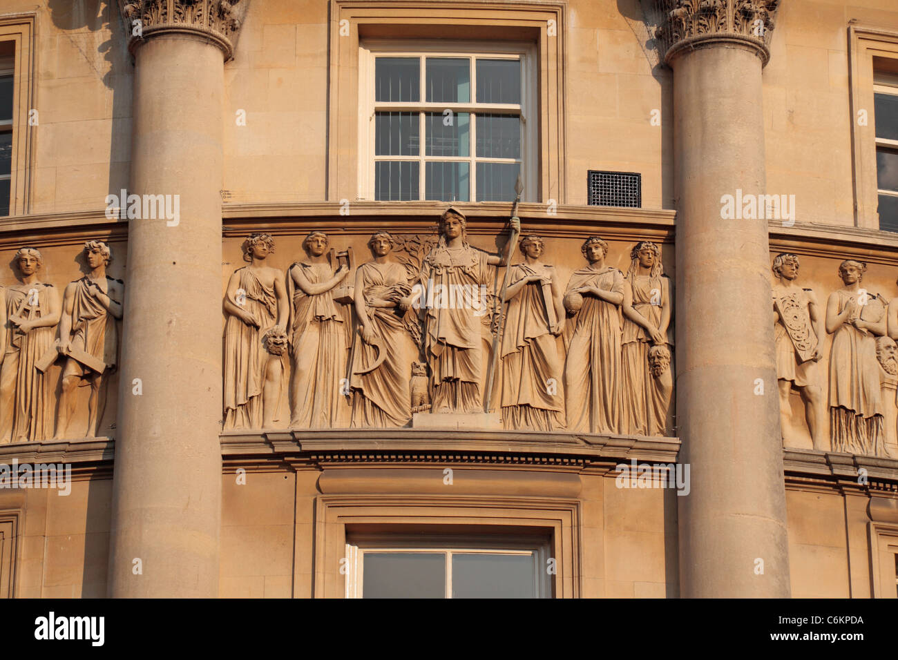 Frieze friezes hi-res stock photography and images - Alamy