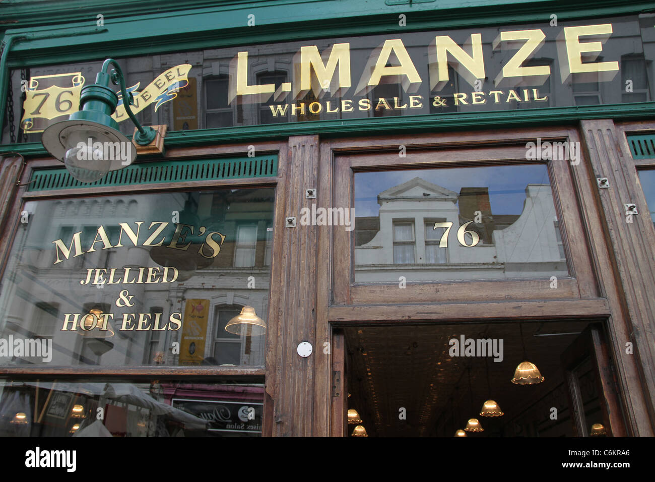 Manze, a traditional jellied eels restaurant in Leyton, London, UK ...