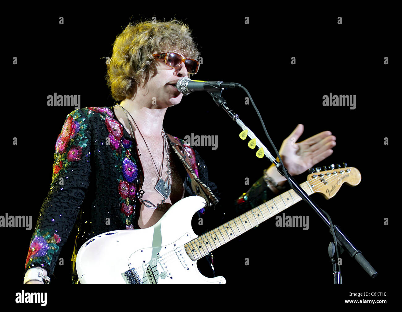 Simon Bartholomew of Brand New Heavies performing at the Manchester ...