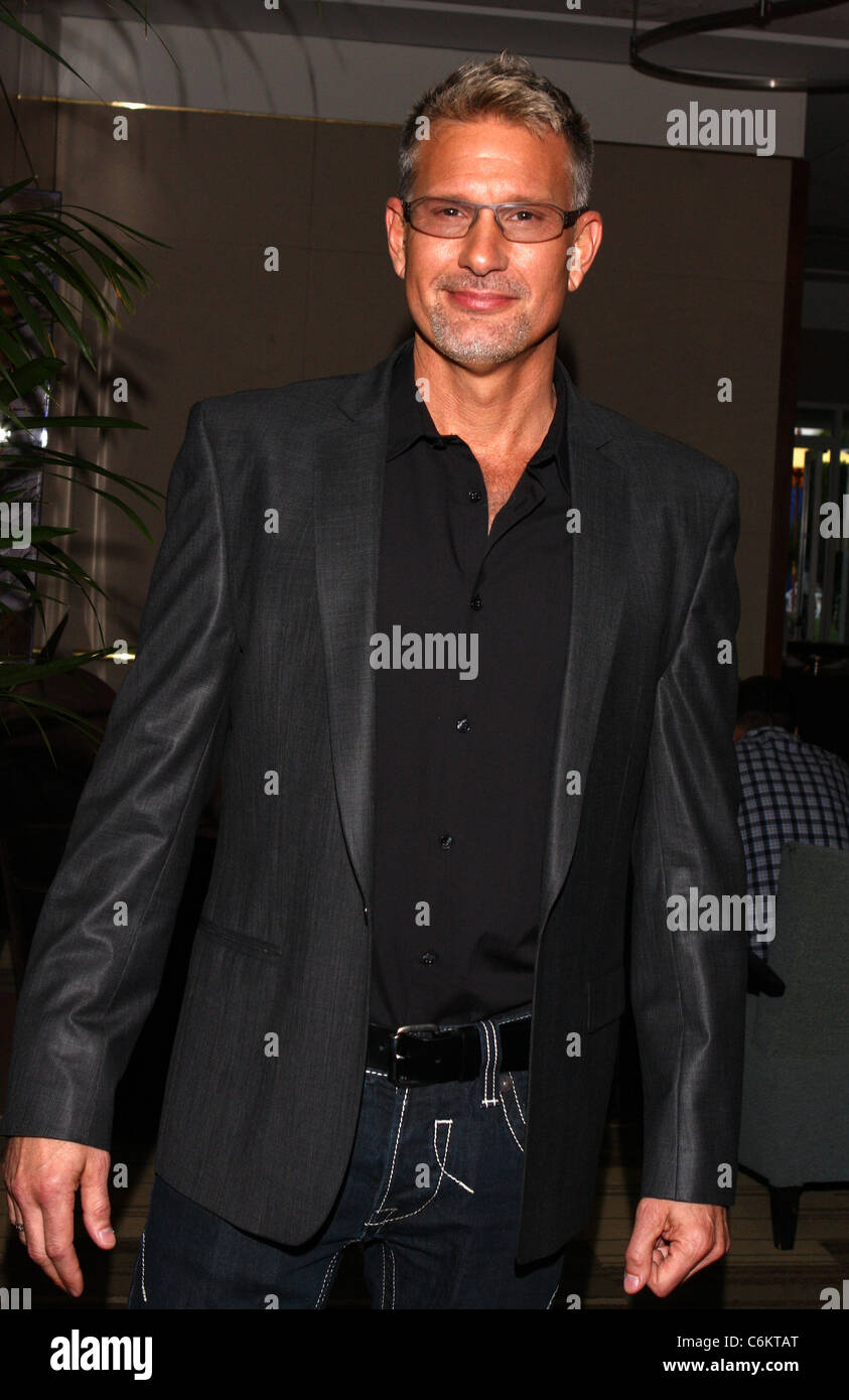 Ted casablanca hi-res stock photography and images - Alamy