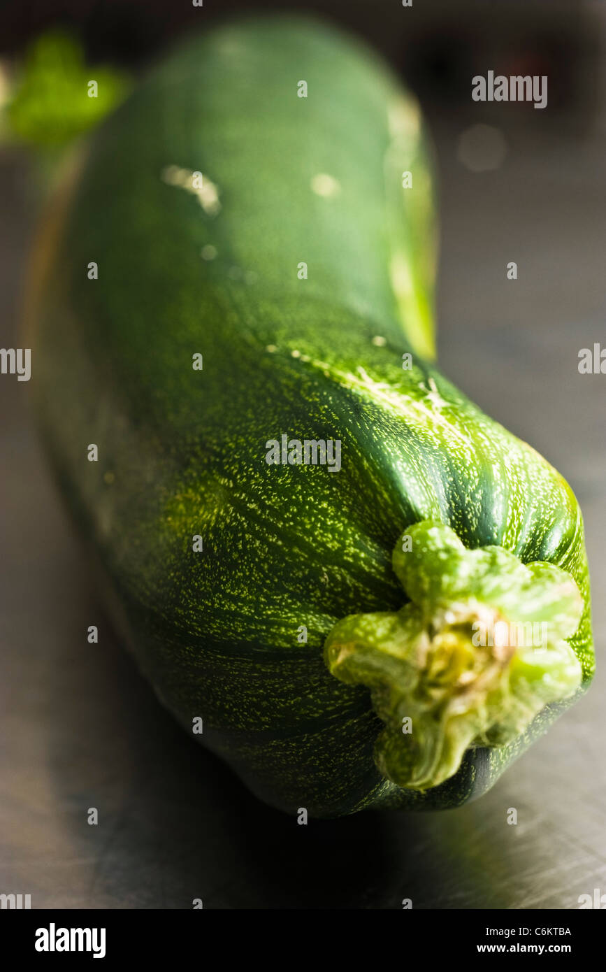 Zucchini images hi-res stock photography and images - Alamy