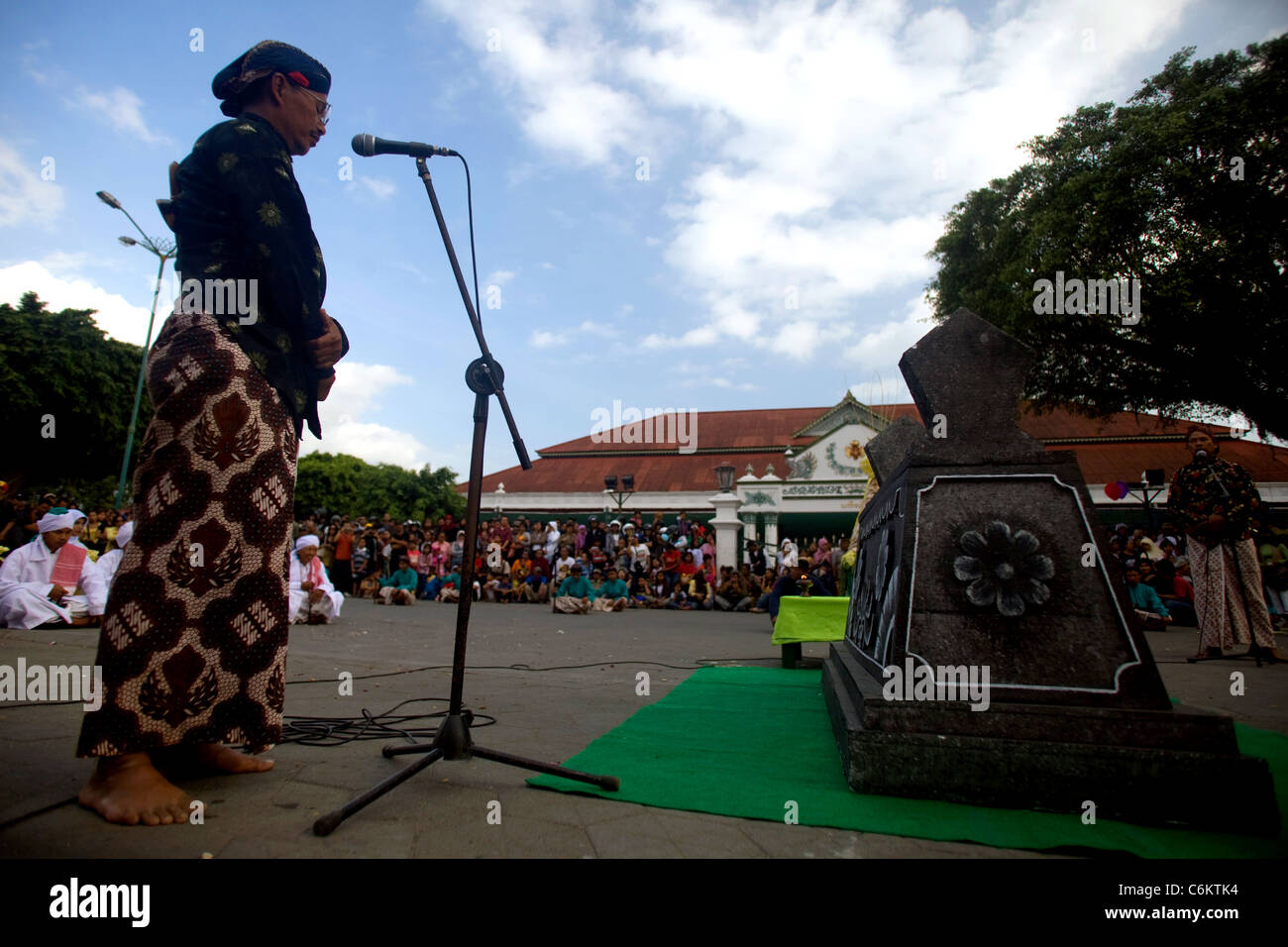 The Leader from Wonolelo Village Stock Photo - Alamy