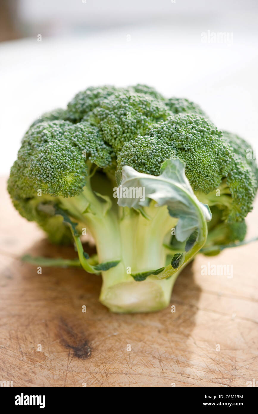 Broccoli crown hi-res stock photography and images - Alamy