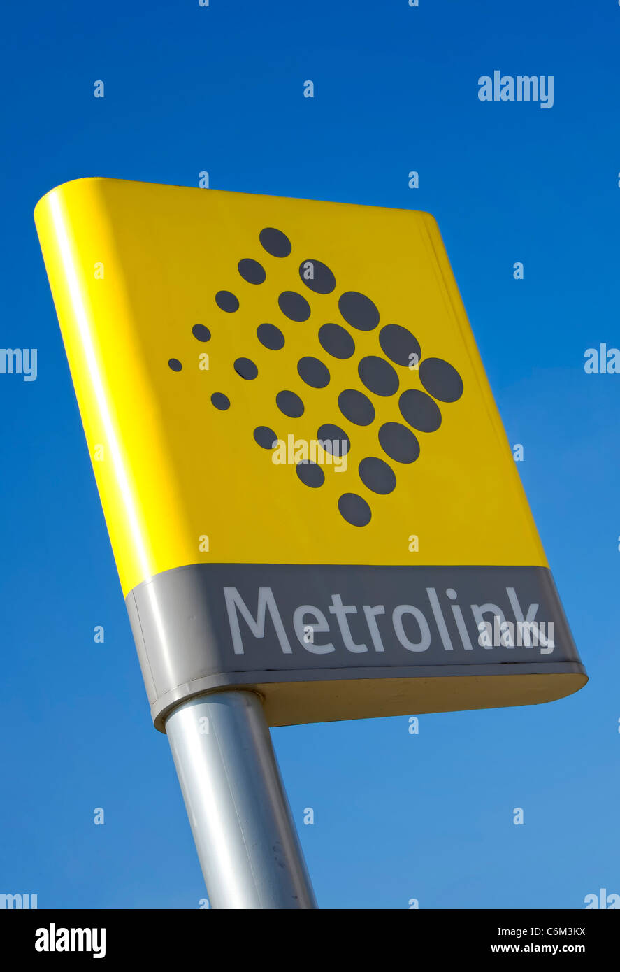 Metrolink sign hi-res stock photography and images - Alamy