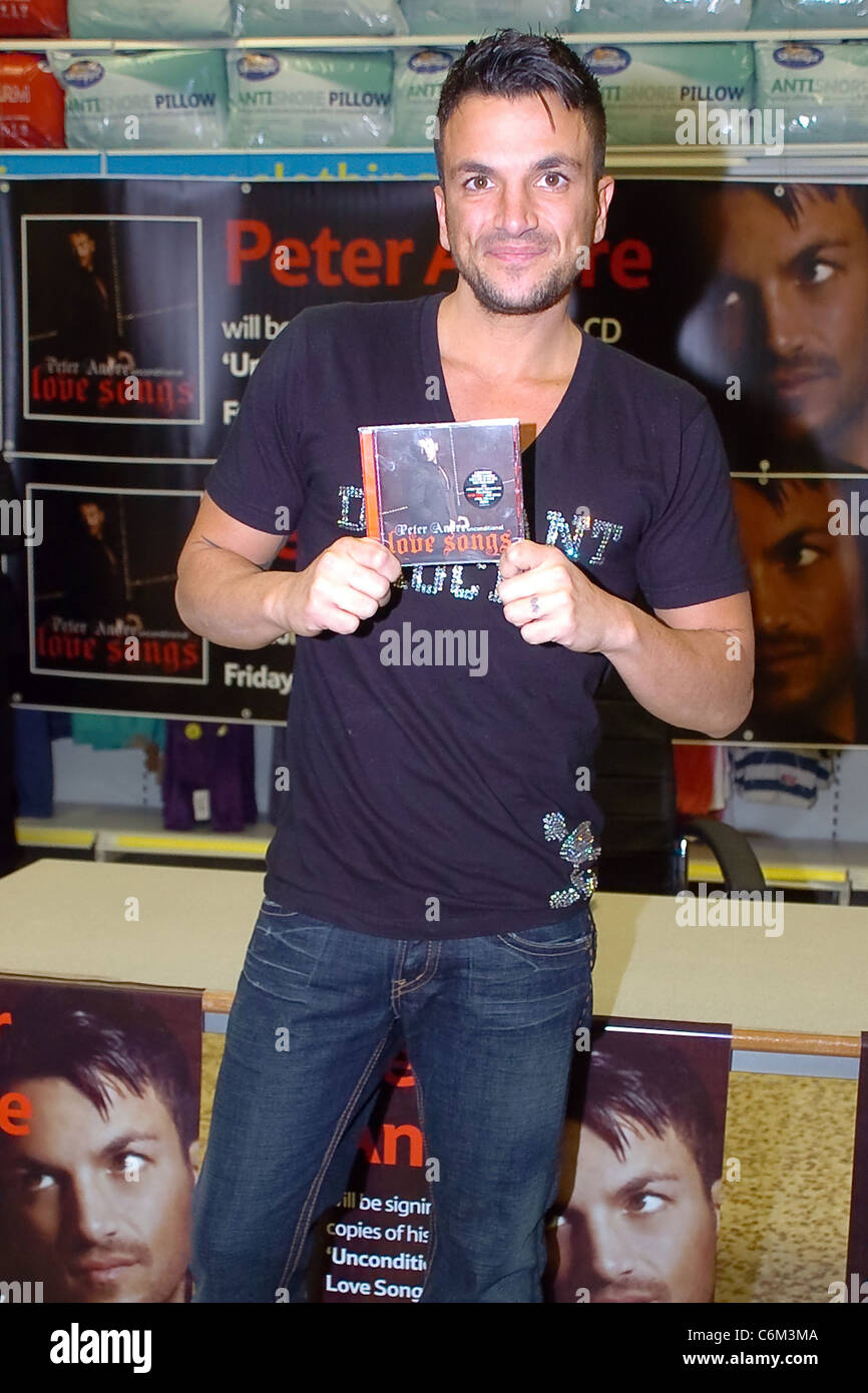 Peter Andre signs copies of his new album 'Unconditional Love Songs at ...