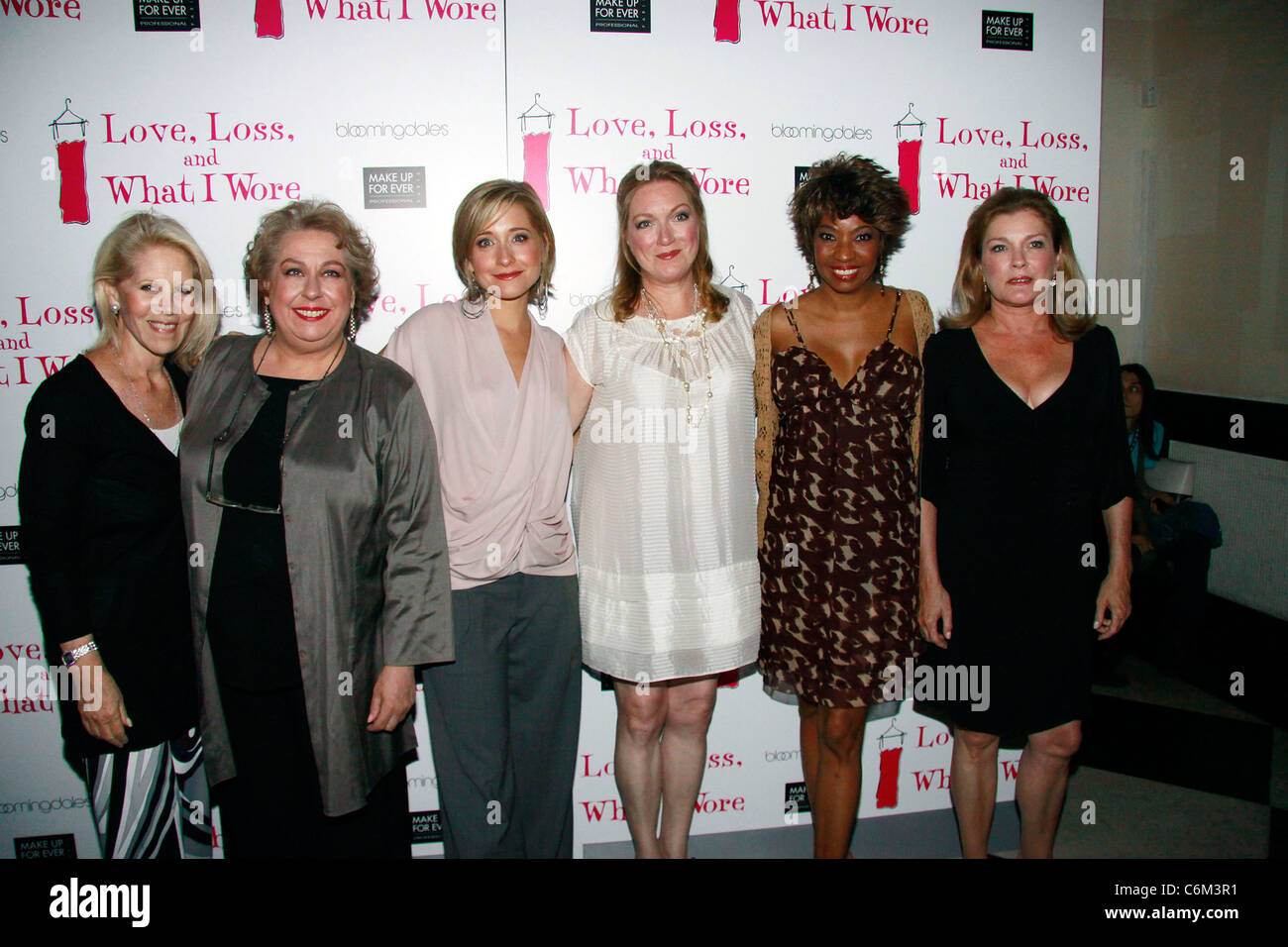 Daryl Roth, Jayne Houdyshell, Allison Mack, Kristine Nielsen, Adriane ...