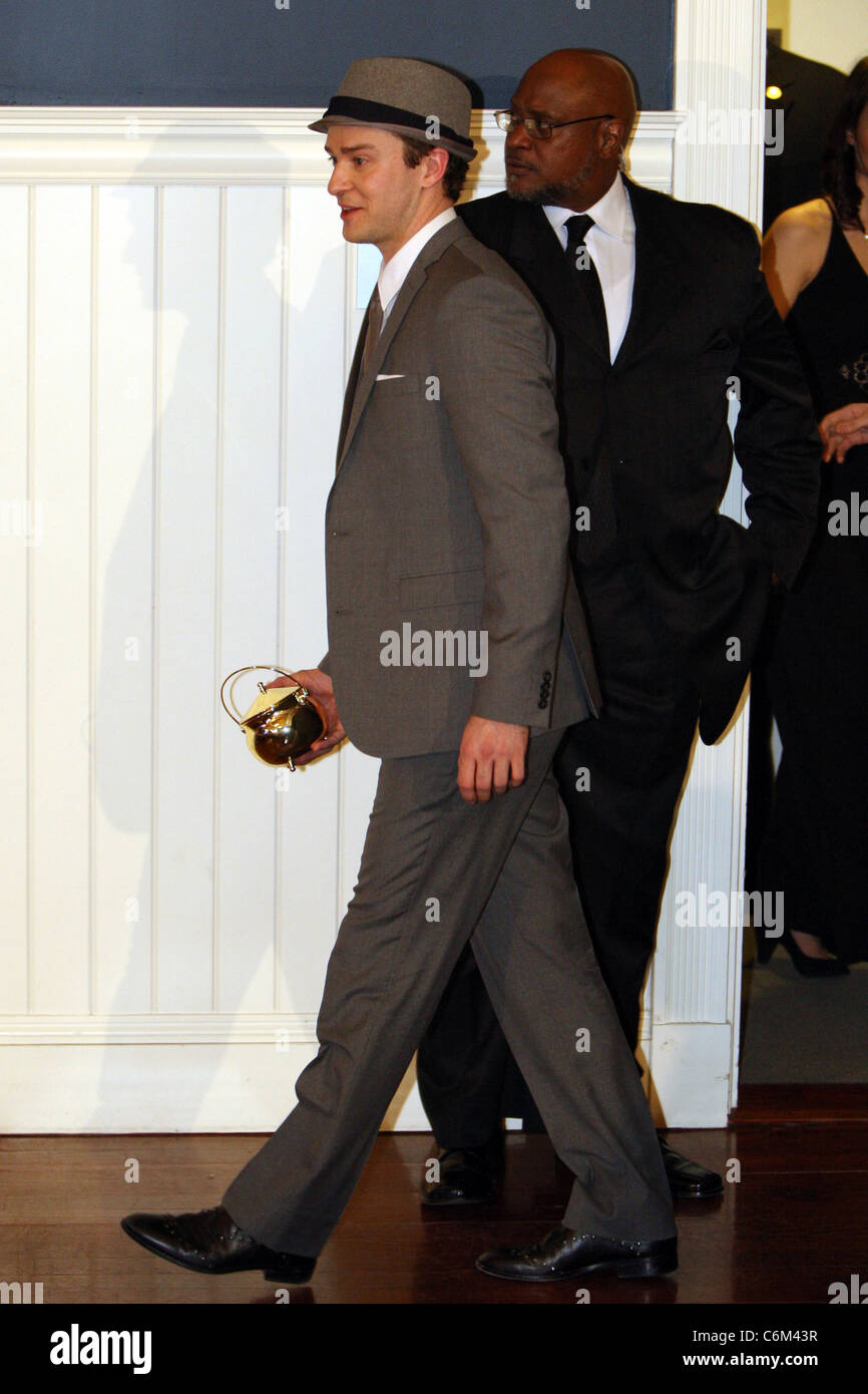 Justin Timberlake was awarded the Hasty Pudding 'Man of the Year' by ...