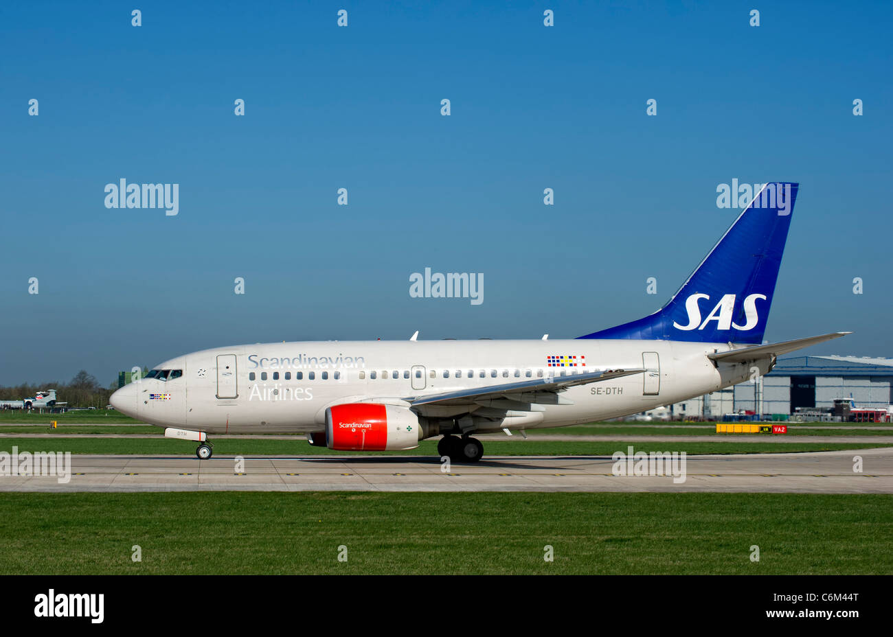 Scandinavian airlines aircraft hi-res stock photography and images - Alamy