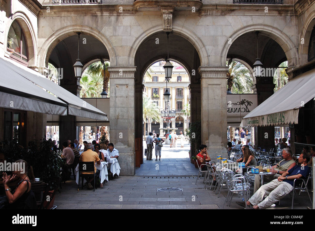 Entrance to Placa Reial (Plaza Real), Barcelona, Catalonia, Spain ...