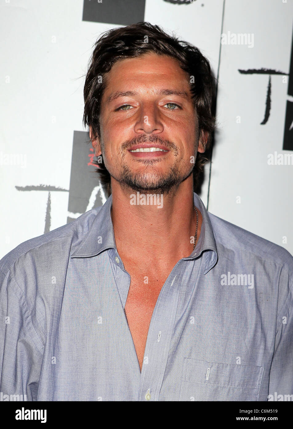 Simon rex hi-res stock photography and images - Alamy