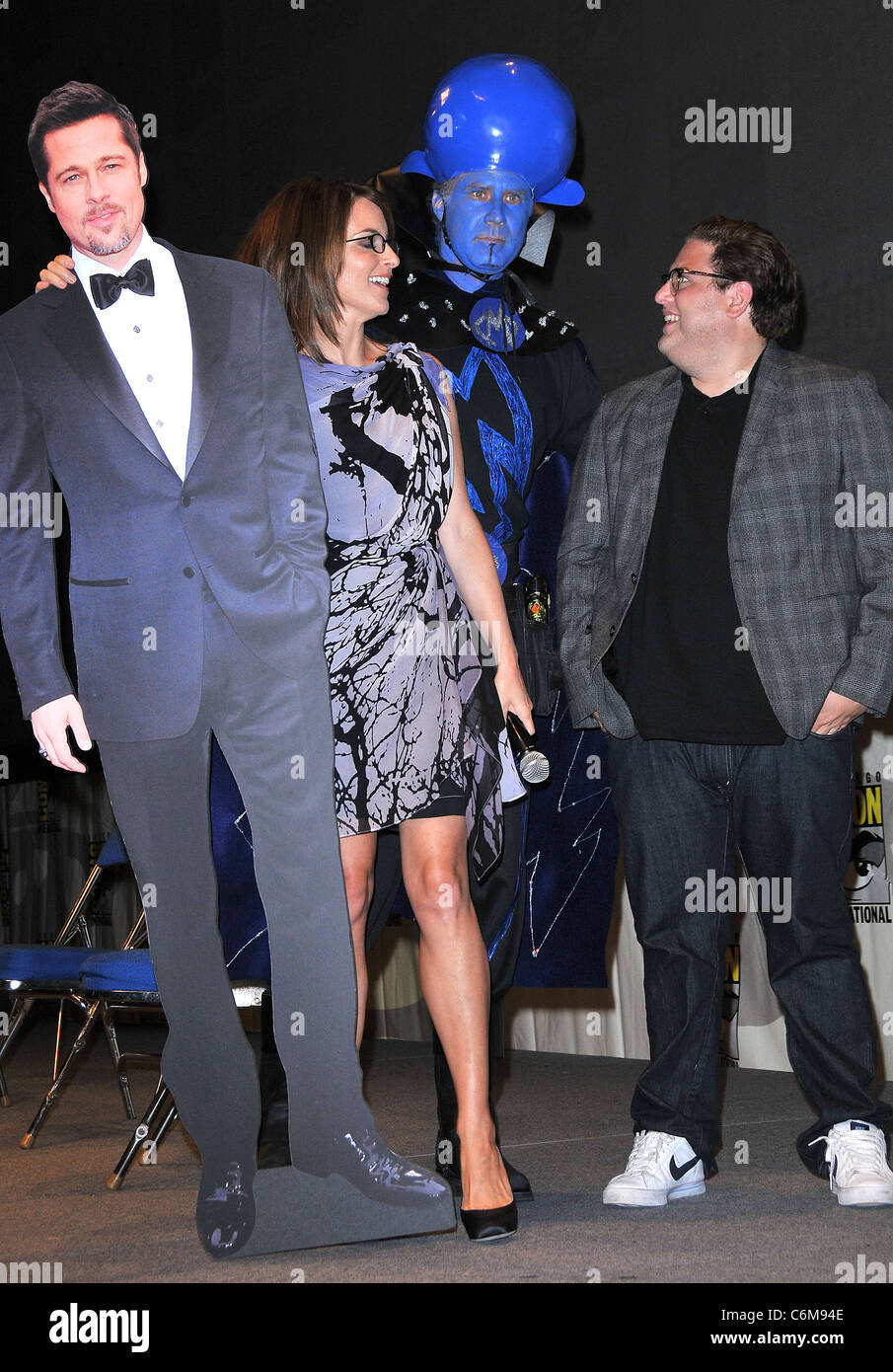 Will Ferrell, Tina Fey, Jonah Hill with a cardboard cut-out of Brad ...
