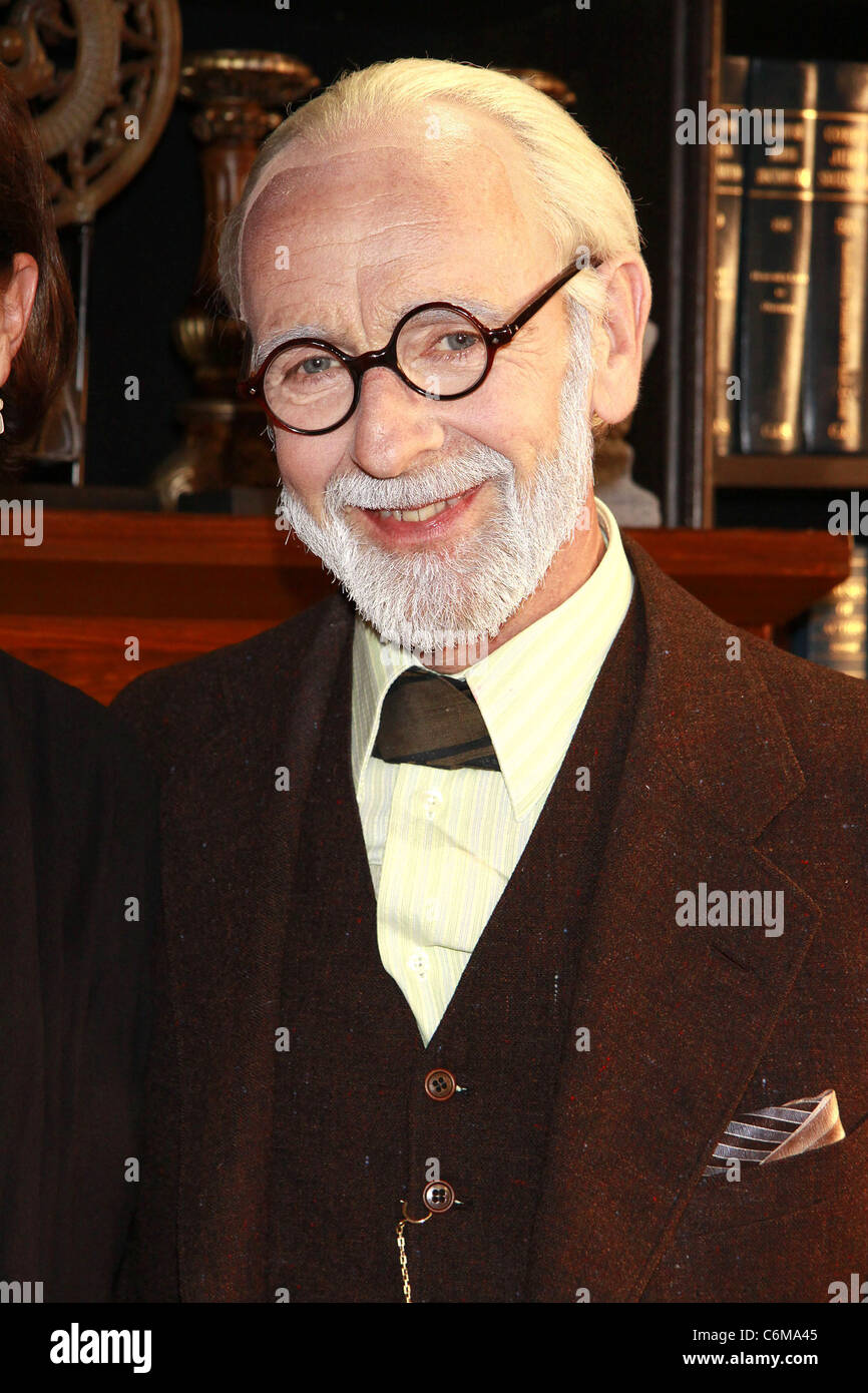 Martin Rayner (as Sigmund Freud) Marcia Gay Harden visits the cast of ...