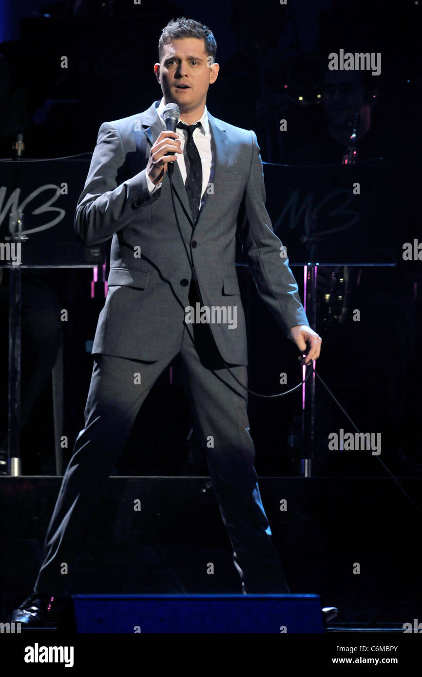 Michael Buble performs on stage at the Air Canada Centre. Toronto ...