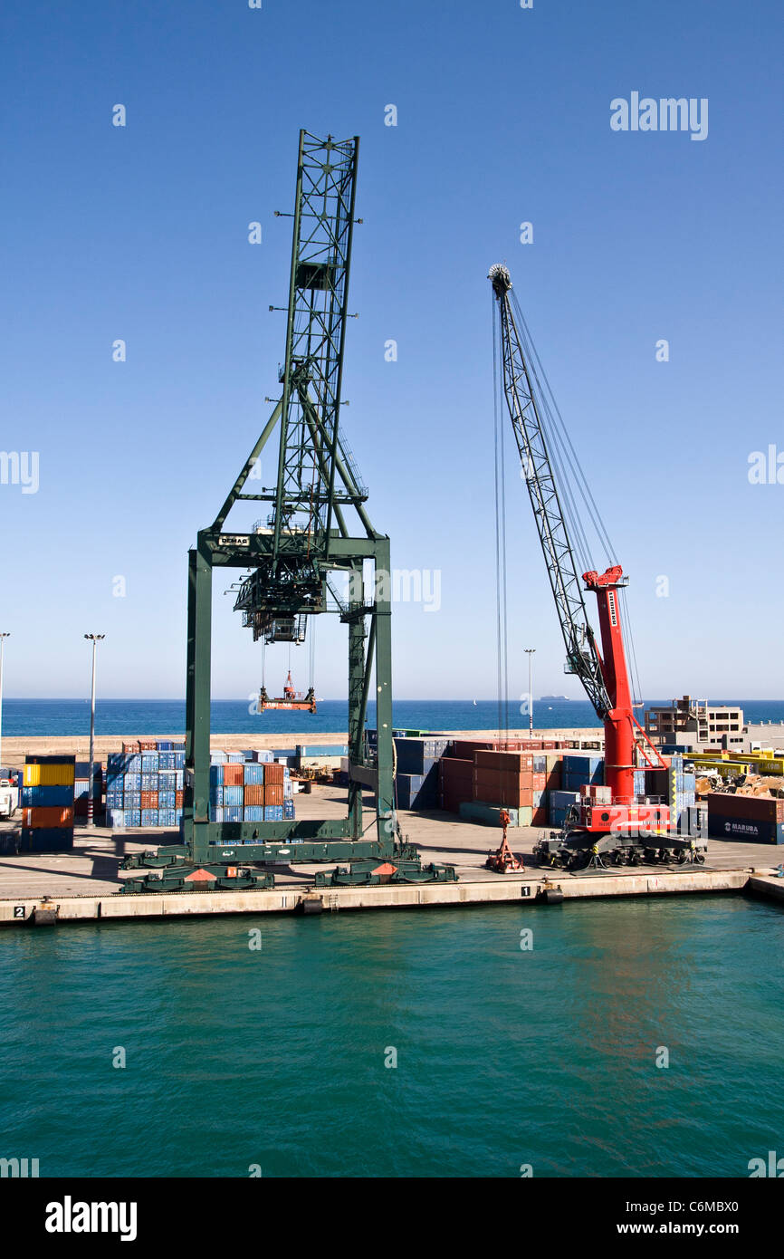 Dock Cranes Stock Photos & Dock Cranes Stock Images - Alamy
