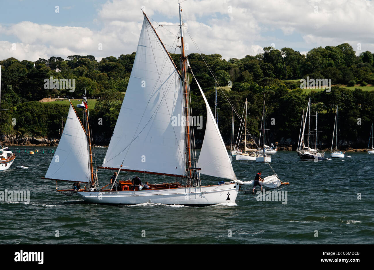 La Grande Hermine : gaff-rigged yawl, training ship of the French Navy ...