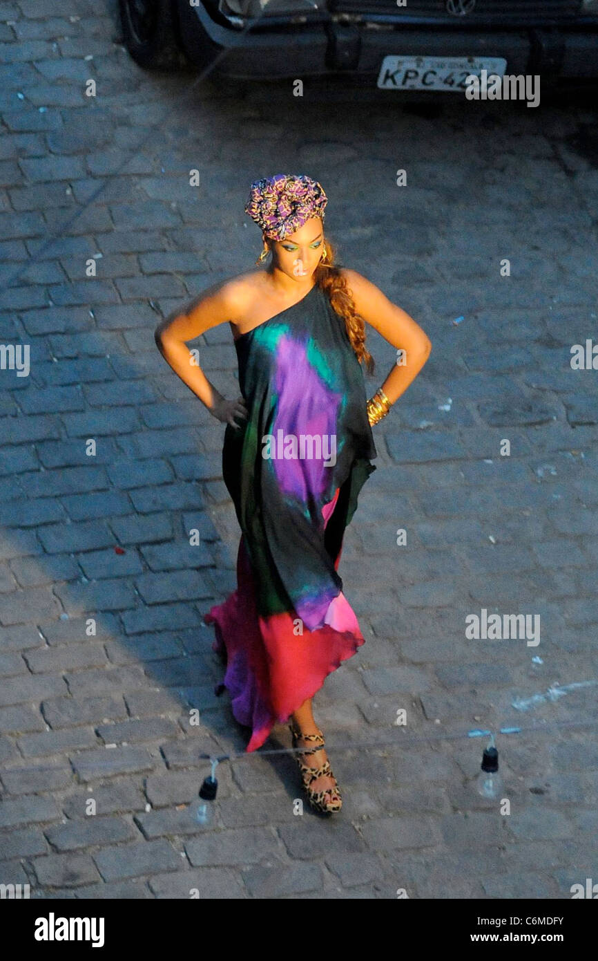 Beyonce knowles alicia keys hi-res stock photography and images - Alamy
