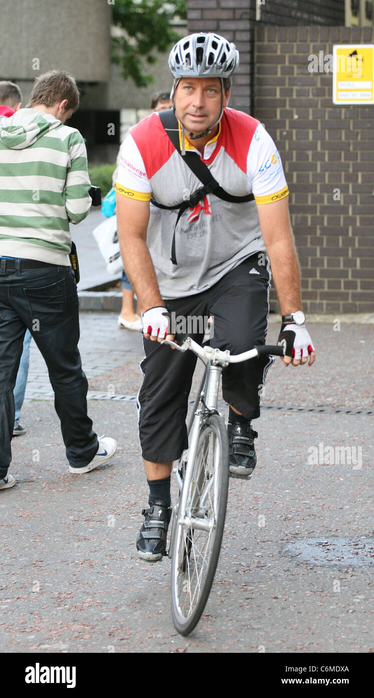 John Torode outside the ITV studios London, England - 11.08.10 Stock ...