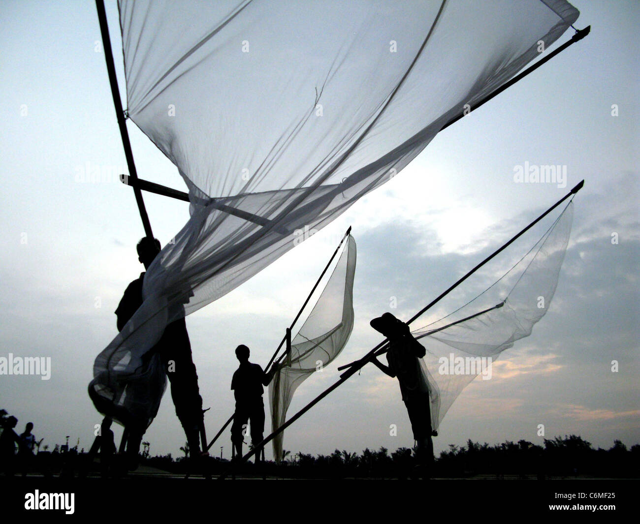 Ancient fishing method hi-res stock photography and images - Alamy